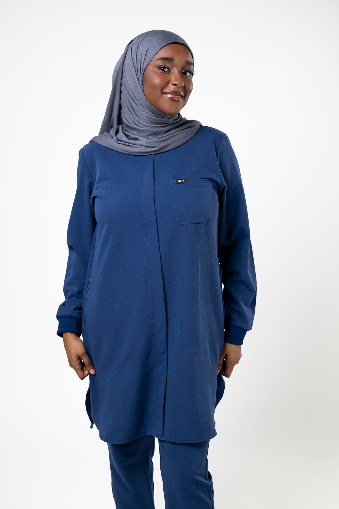 Signature 24 Midnight Navy – NISA SCRUBS